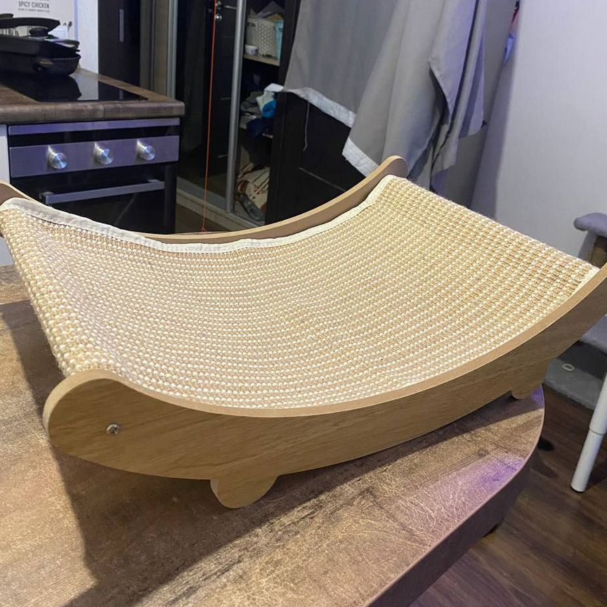 Лежанка для кошек