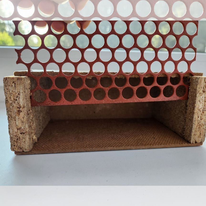 Садок (переноска) для птиц и грызунов