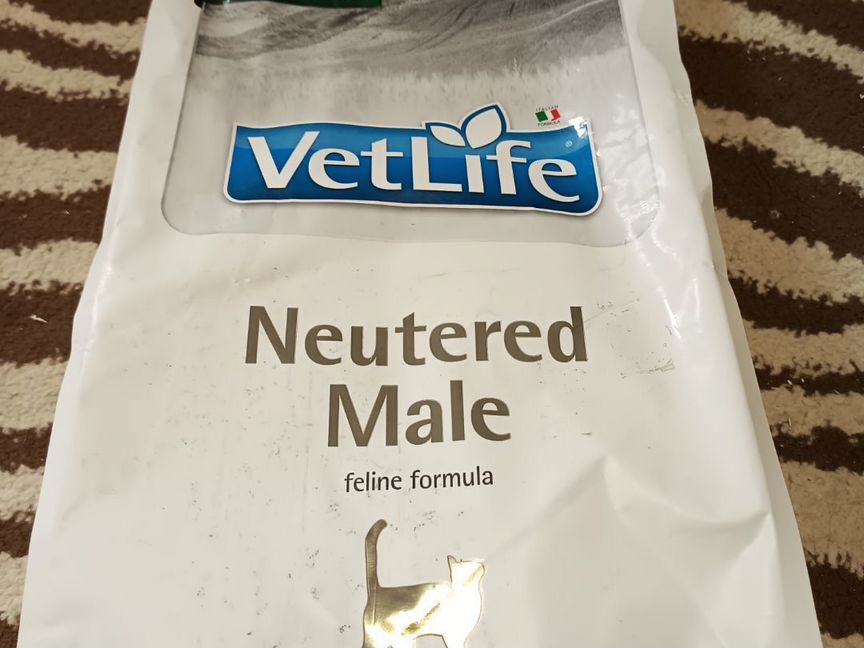 Корм для кошек vetlife farmina neutered male