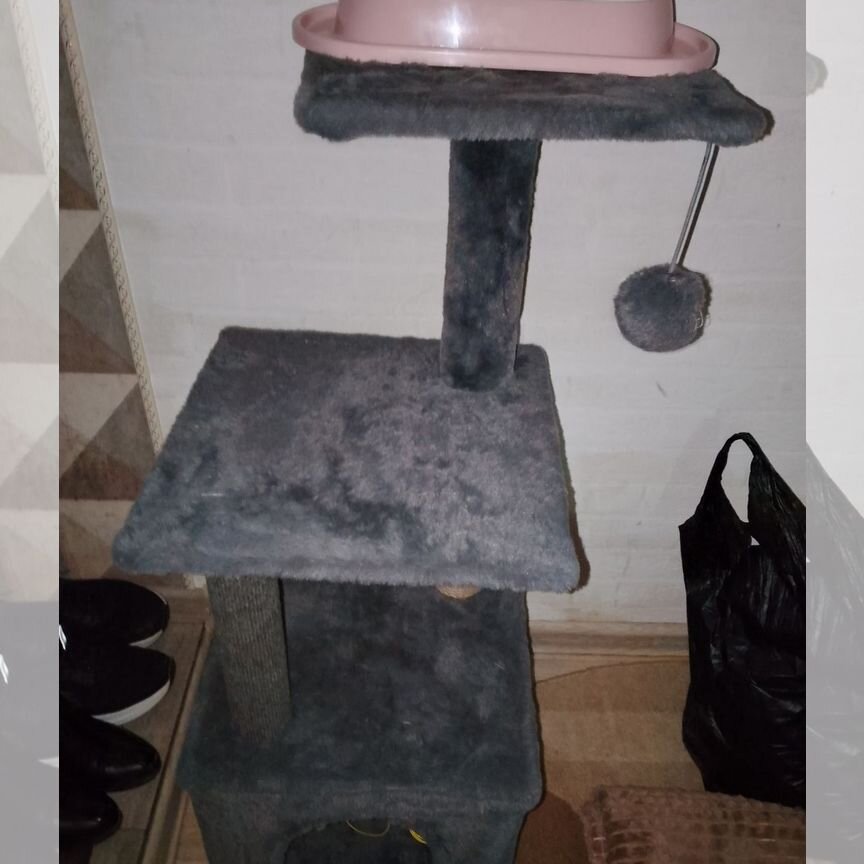 Когтеточка домик для кошки бу