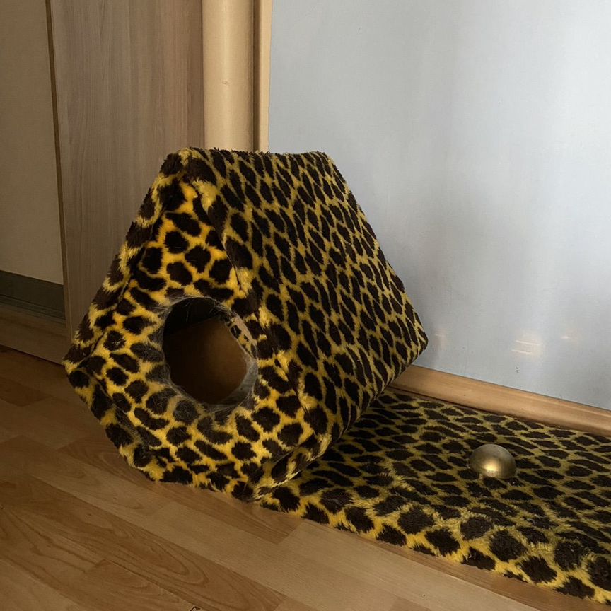 Кошачий домик бу