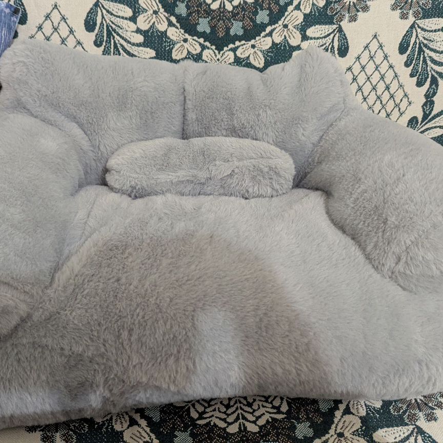 Диван для кота