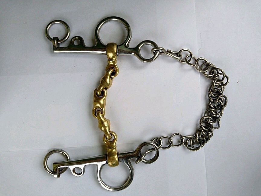 Пелям для лошади