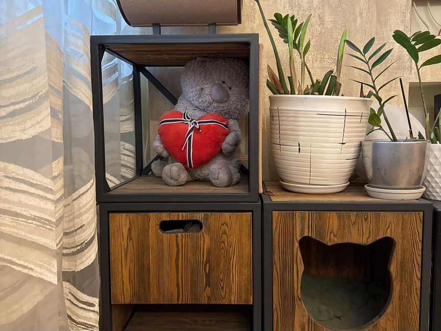 Дизайнерский комплекс для кошек + запас еды