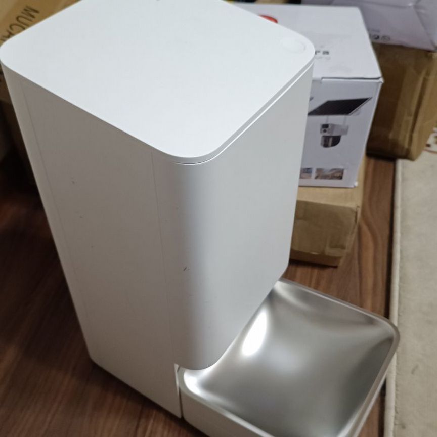 Дозатор пищи для домашних животных