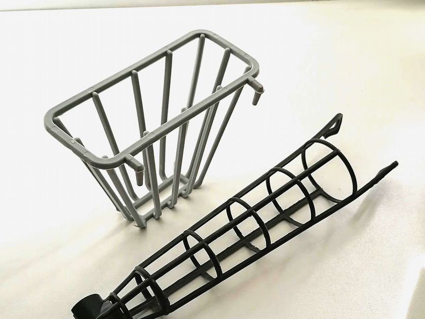 Кормушки в клетку