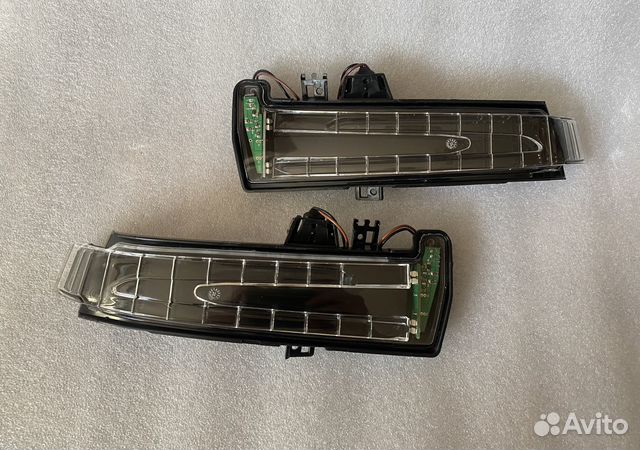 Повторитель в зеркало Mercedes W212 W204 купить в Санкт-Петербурге ...