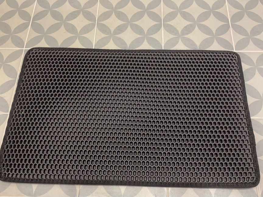 Двухслойный коврик для кошачего туалета 60 на 37