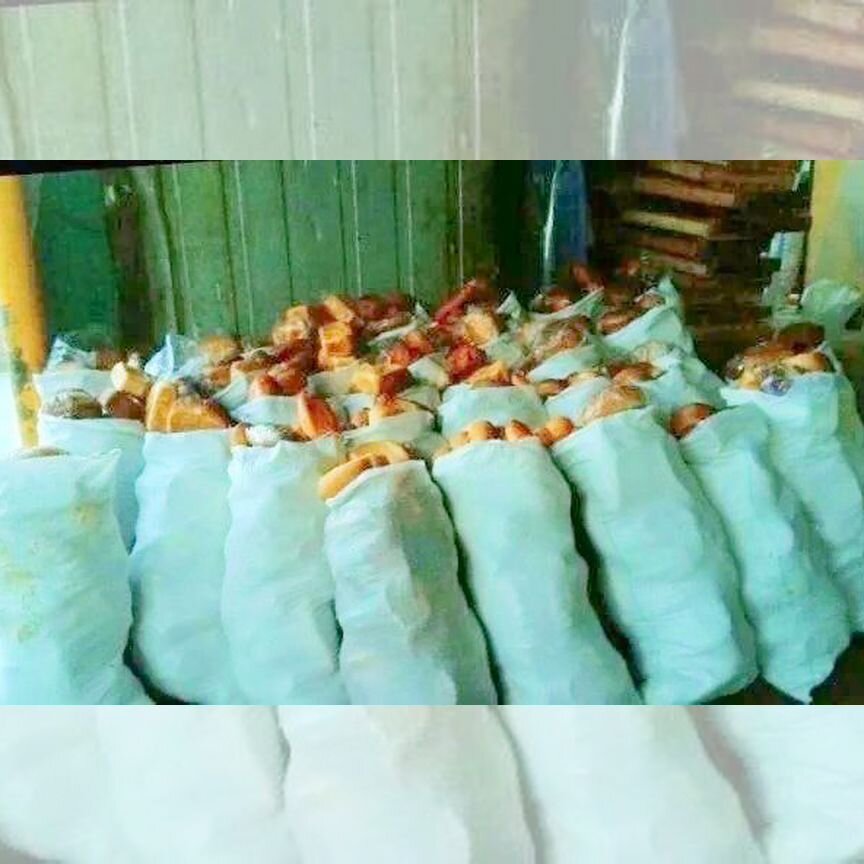 Хлеб в мешках