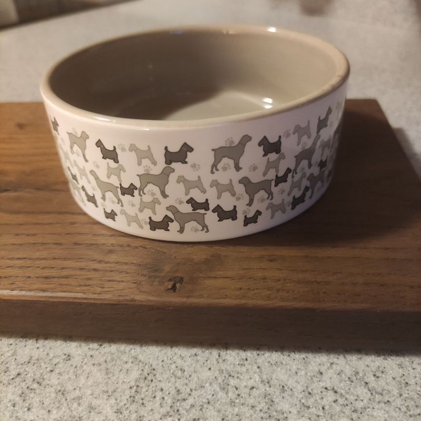 Миска для собаки