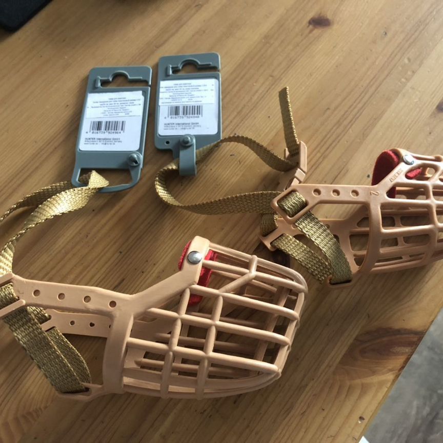 Намордник пластиковый hunter