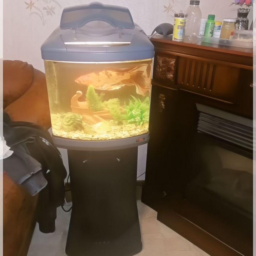 Аквариум с тумбой 60 литров