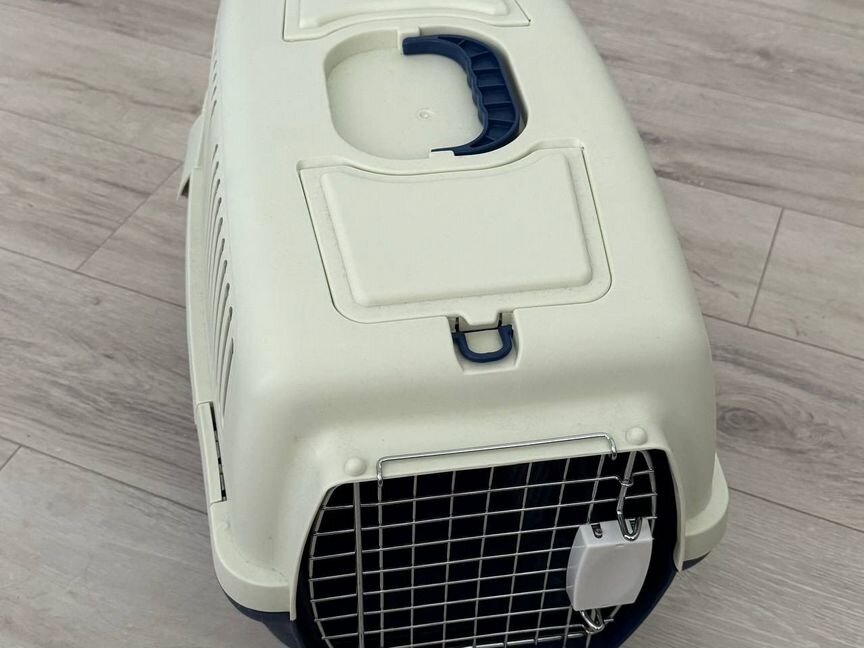 Переноска для кошек/собак