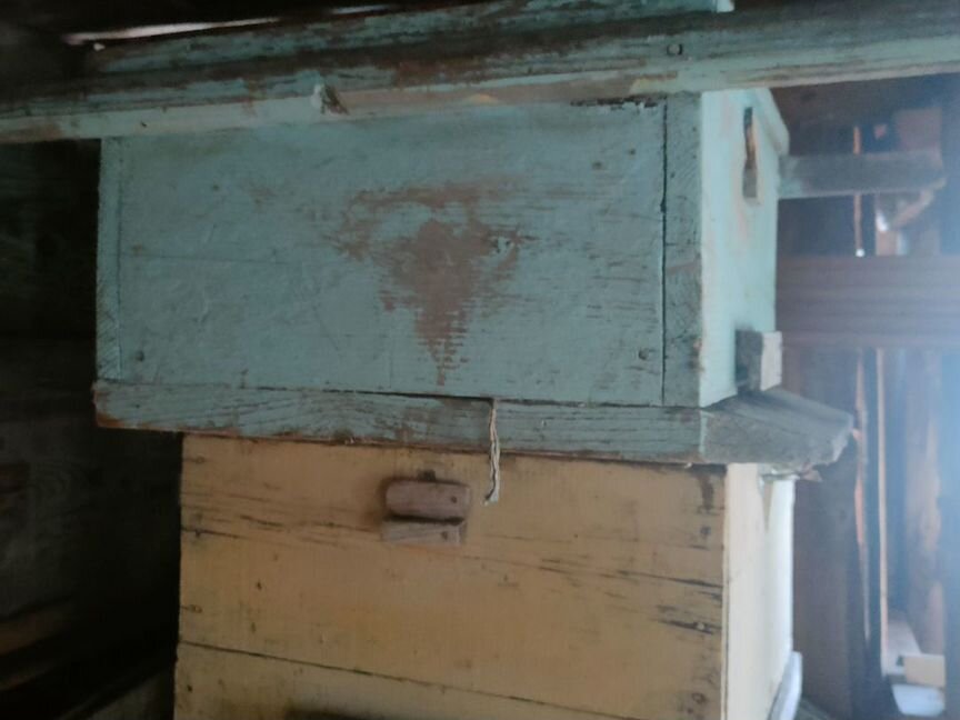 Продаю улья 12 И 16 рамок, ловушки для пчел