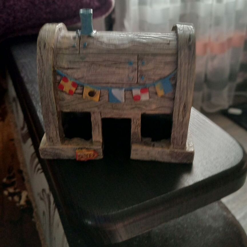 Домик для рыбок