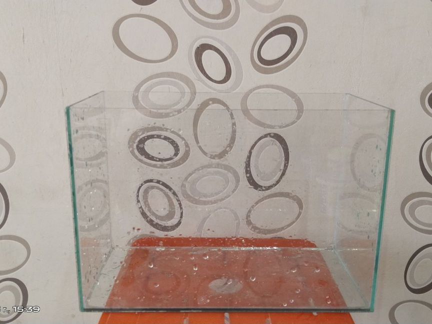 Аквариум для рыбок, улиток или креветок, стекло