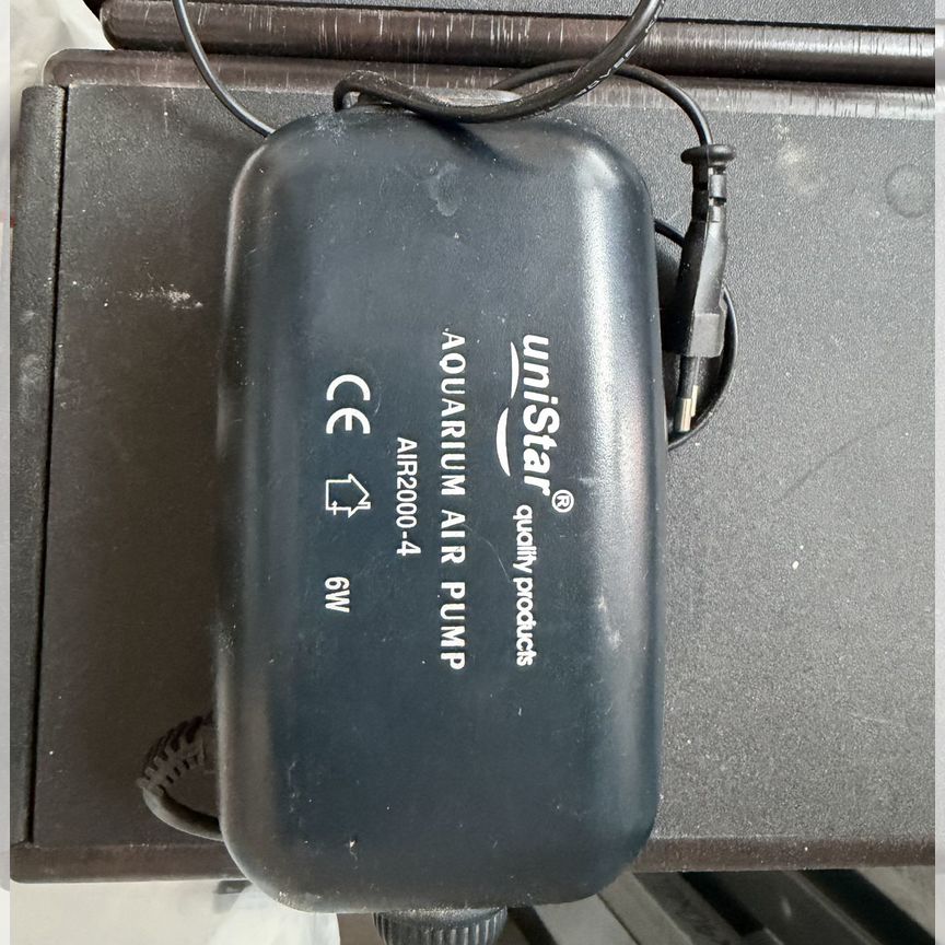 Компрессор юнистар и фильтр для аквариума