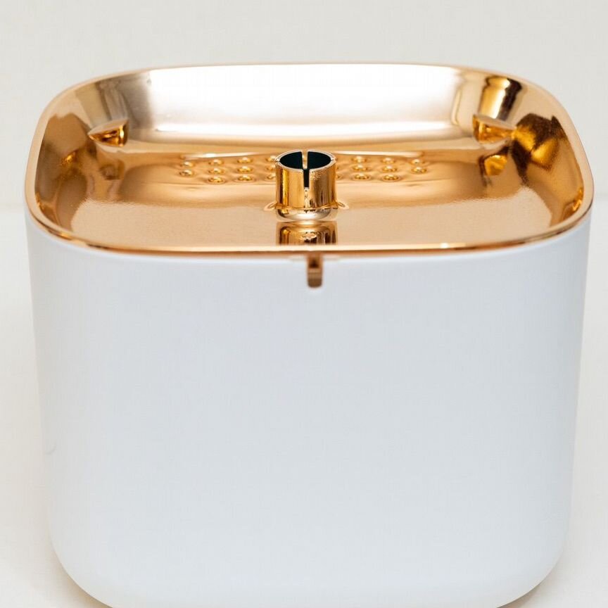 Поилка для кошек автоматическая, питьевой фонтан