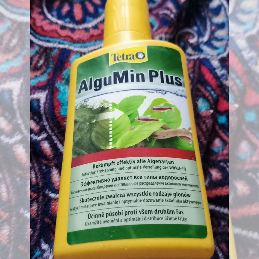 Средство против водорослей AlguMin Plus Tetra