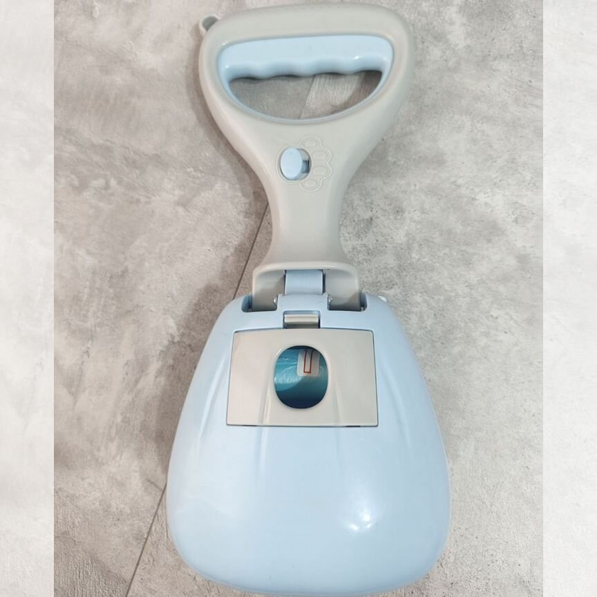 Совок для уборки за собакой