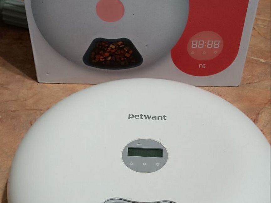 Автоматическая кормушка petwant и trixie