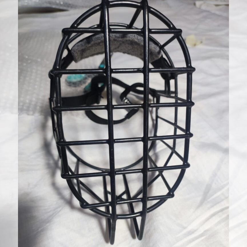 Металлический намордник для собак