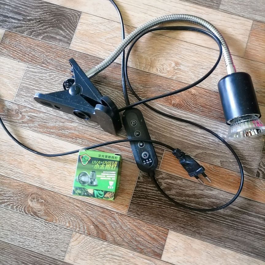 Светильник для террариума