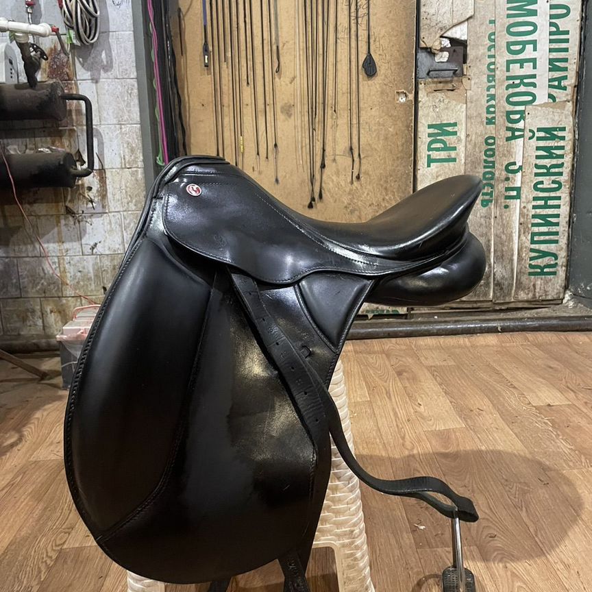 Седло выездковое kieffer lusitano
