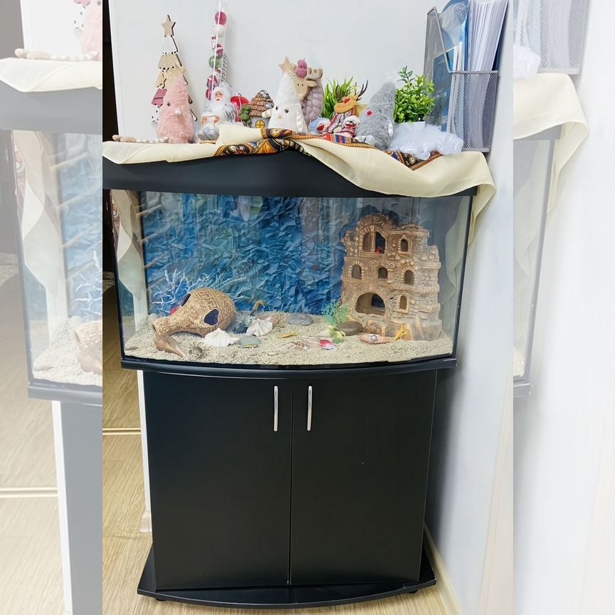 Тумба с аквариумом