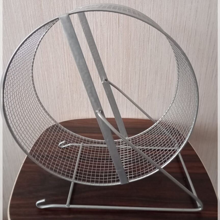 Беговое колесо для грызунов