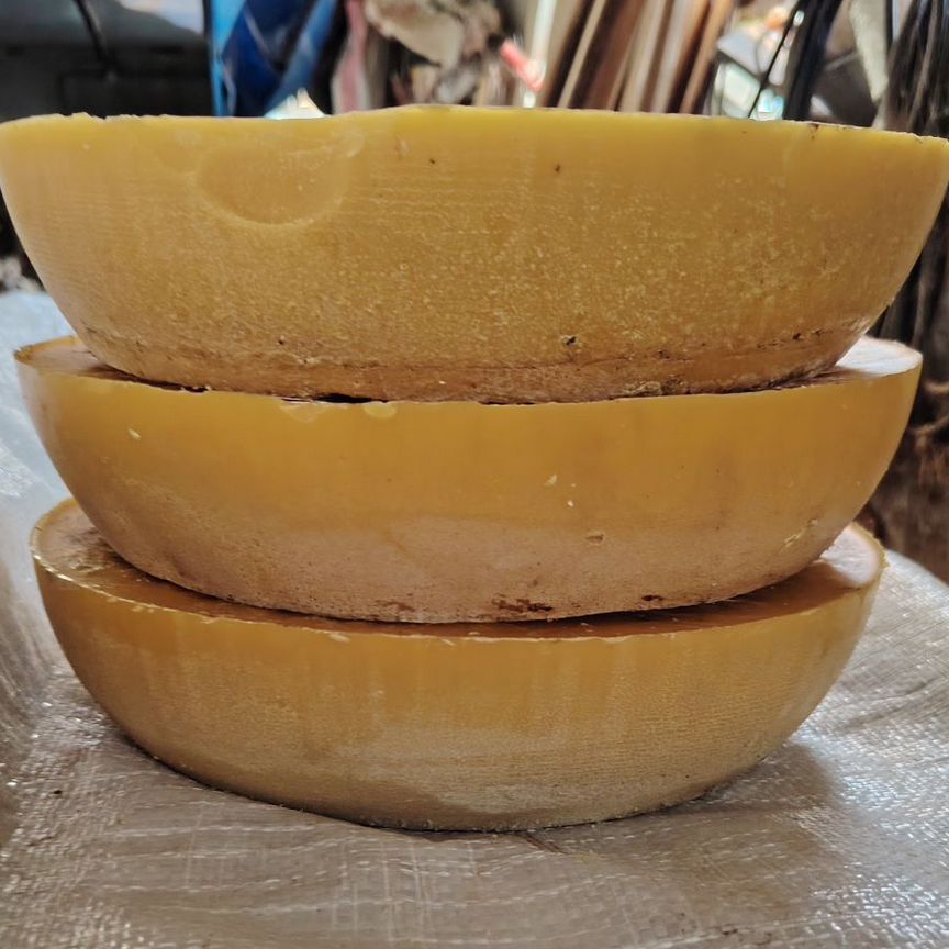 Воск пчелиный забрусный