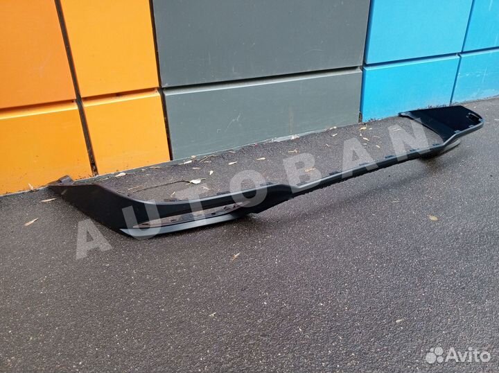 Накладка заднего бампера Kia K5 2020-2023 в Москве, цена 2 300 руб ...