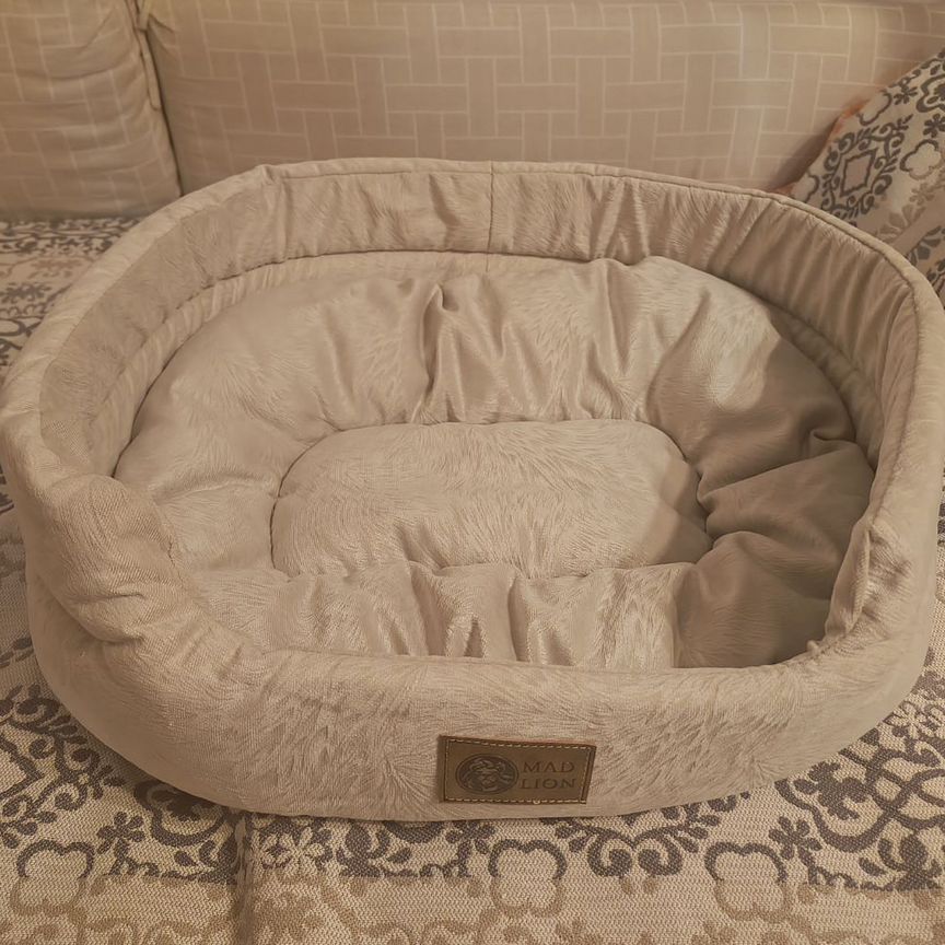 Лежанка для животных бу