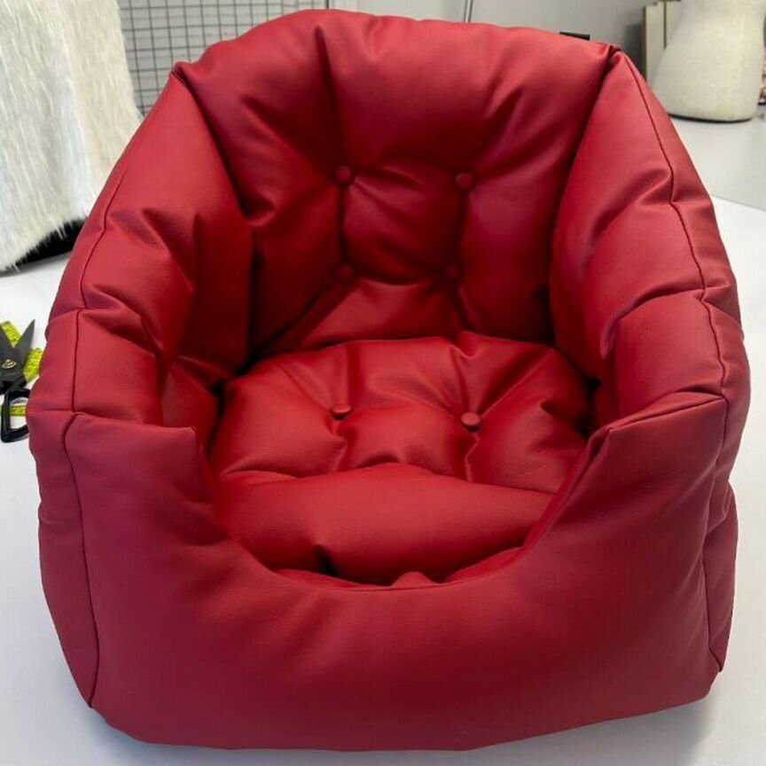 Автомобильное кресло для собак