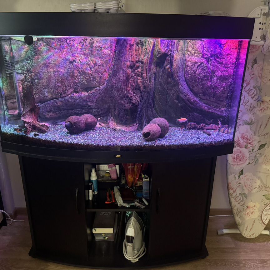 Аквариум с тумбой 280л