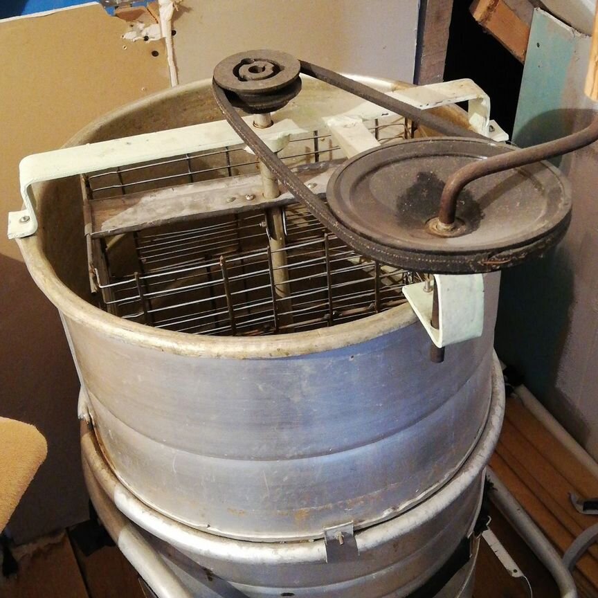 Пчеловодное оборудование