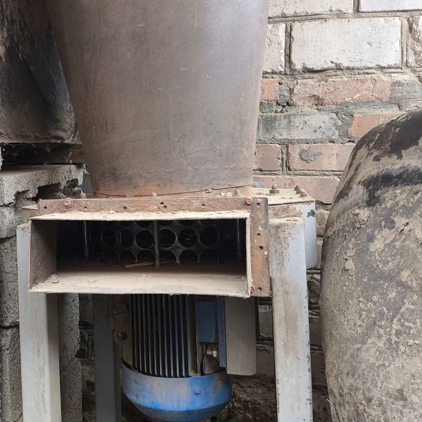 Сено измельчитель, сенодробилка