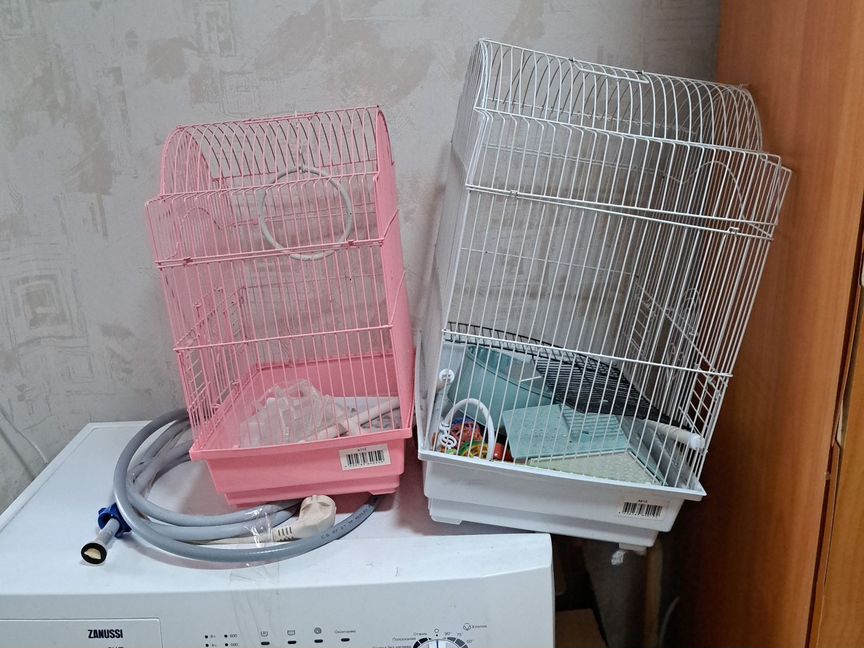 Клетка для попугая бесплатно