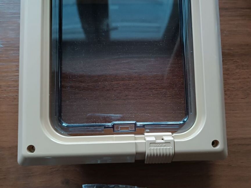 Дверца кошачья, дверца для кота