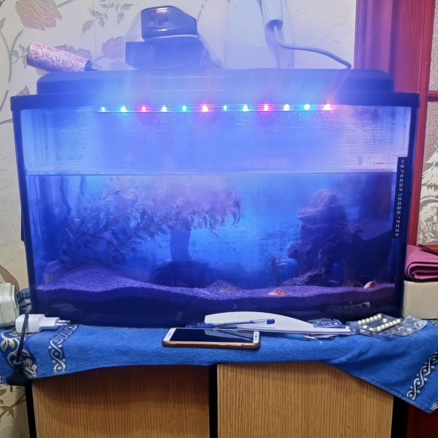 Аквариум с тумбой