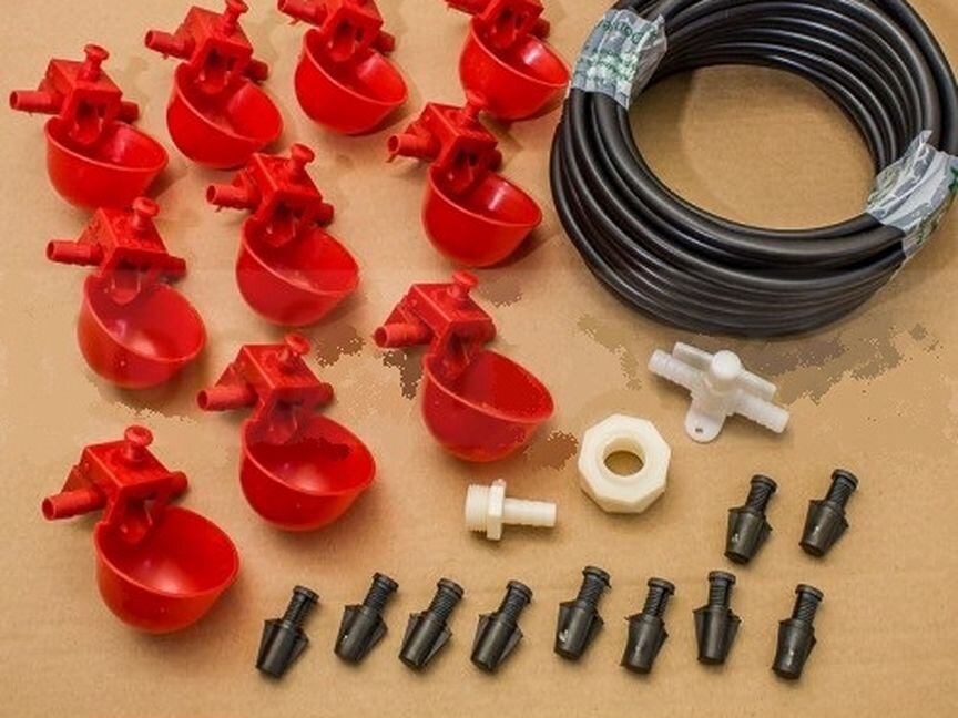 Поилки, кормушки для кроликов, перепелок, кур