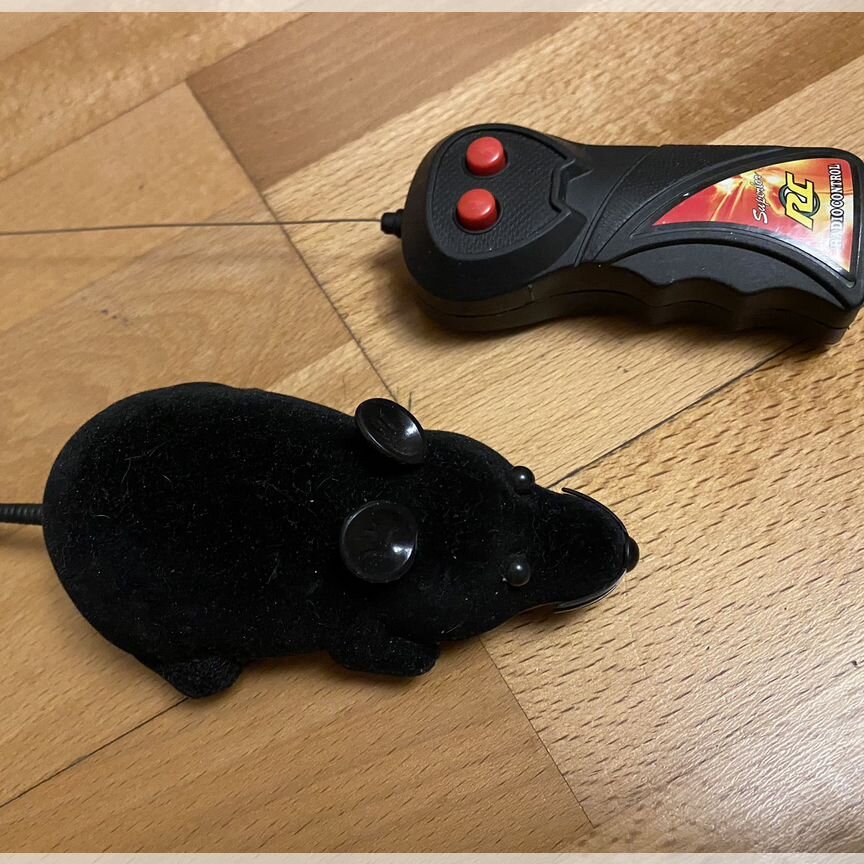 Мышь на радиоуправлении (игрушка для кошек)