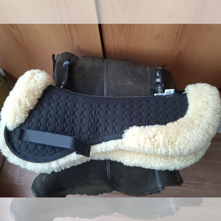 Меховушка под седло