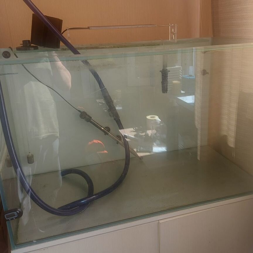Продам аквариумы 300л и 80л
