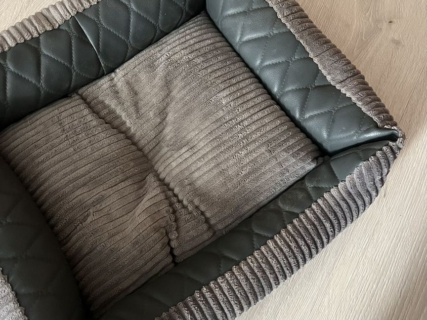 Лежак для собаки и кошки