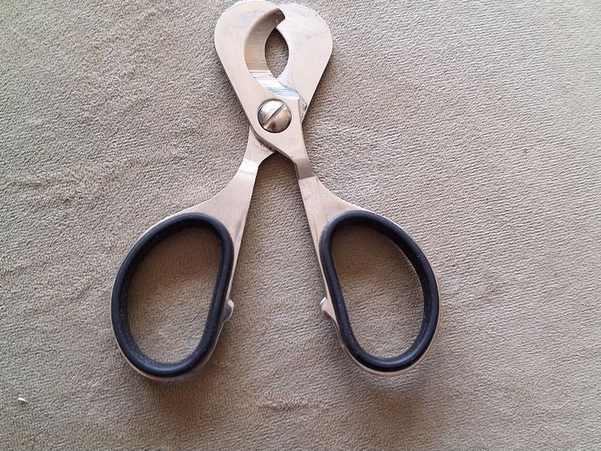 Когтерезка для собак