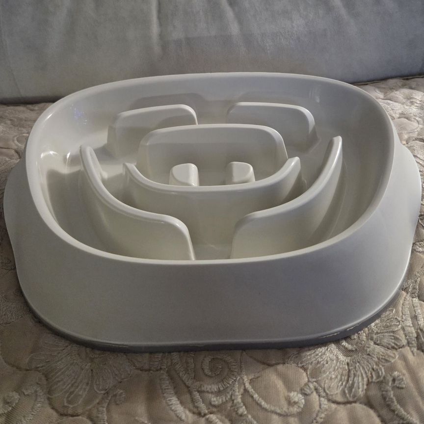 Миска для медленного поедания для собак