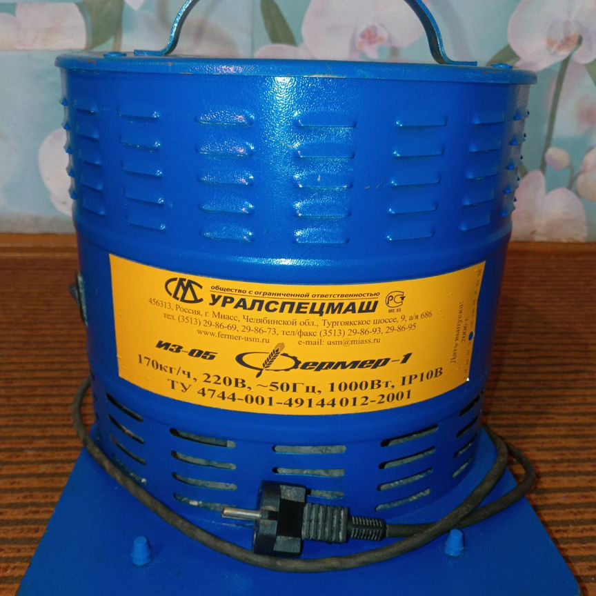 Зернодробилка фермер