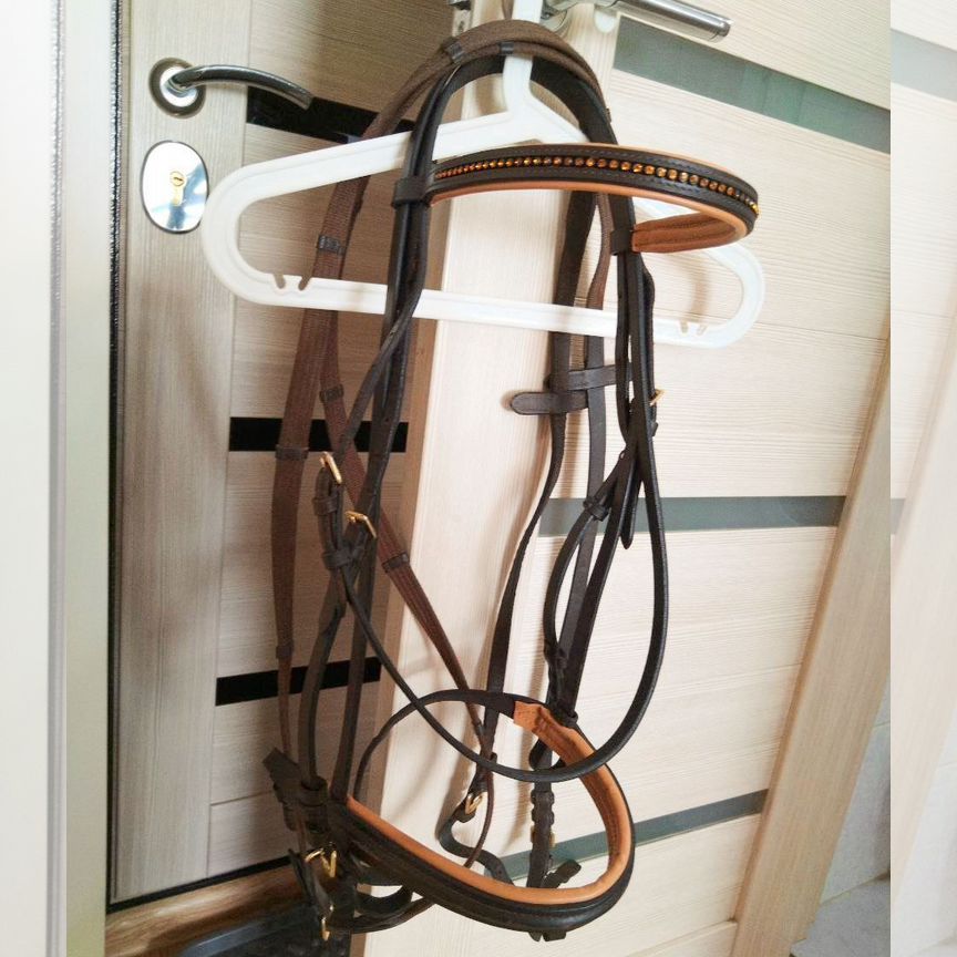 Уздечка для лошади бу
