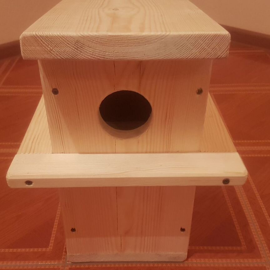 Кормушки для голубей, птиц, бельчатник